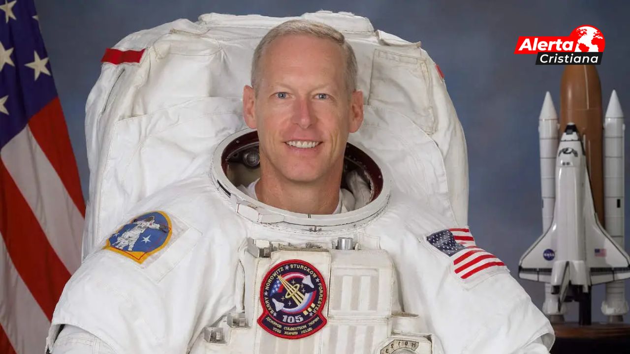 Astronauta renuncia a su trabajo en la NASA para servir a Dios » Alerta ...